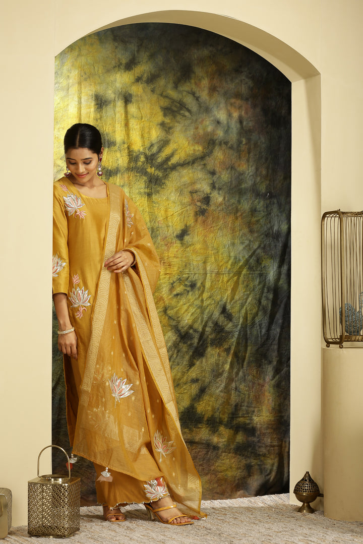Saatvikei- Ethnic Wear for Women | Lotus Collection