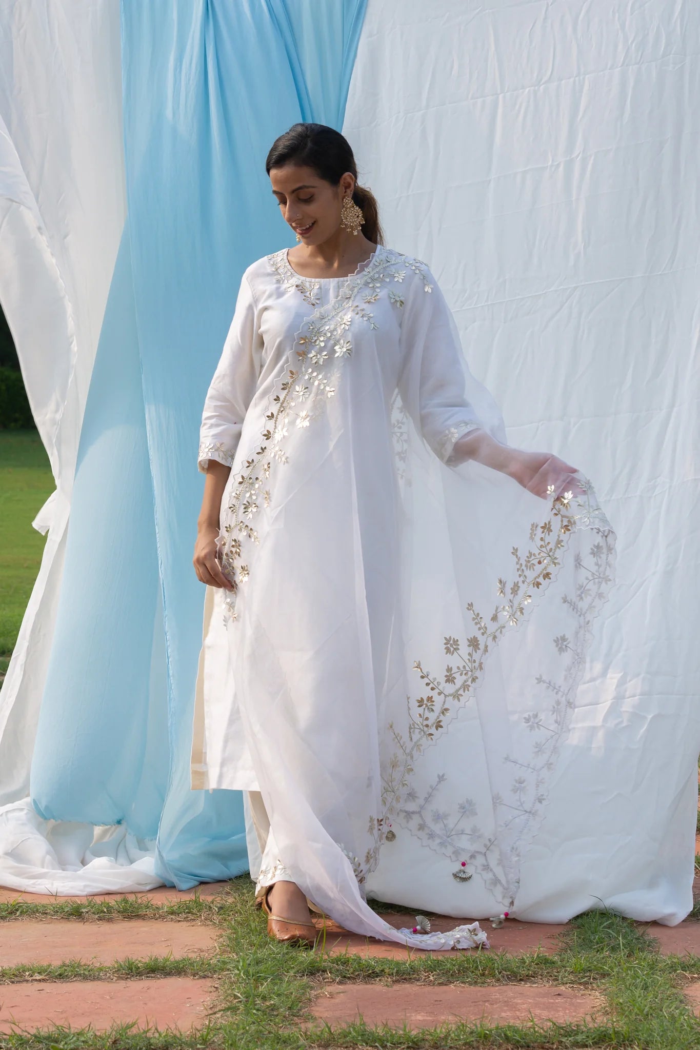 Rajshree - Ivory Suit Set – Saatvikei